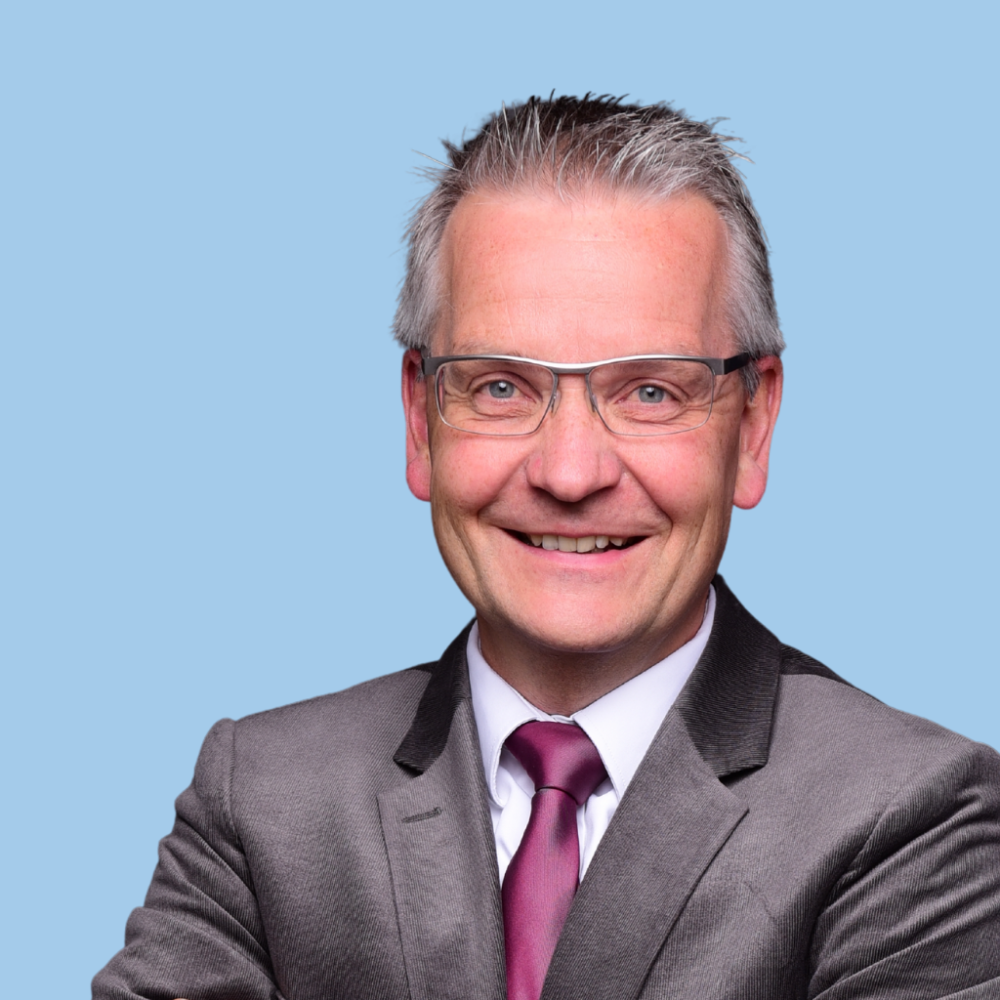 Dr. Rüdiger Gluth - info-Steuerseminar GmbH